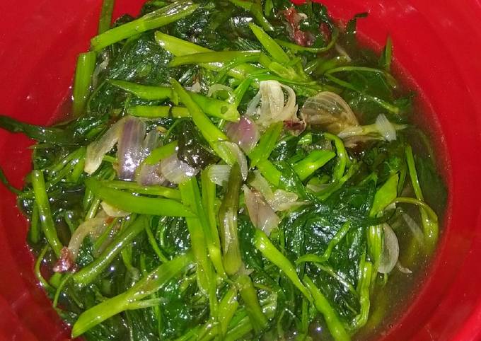 Resep Kangkung cah terasi oleh Widya Lathama - Cookpad Resep Kangkung cah terasi oleh Widya Lathama - Cookpad