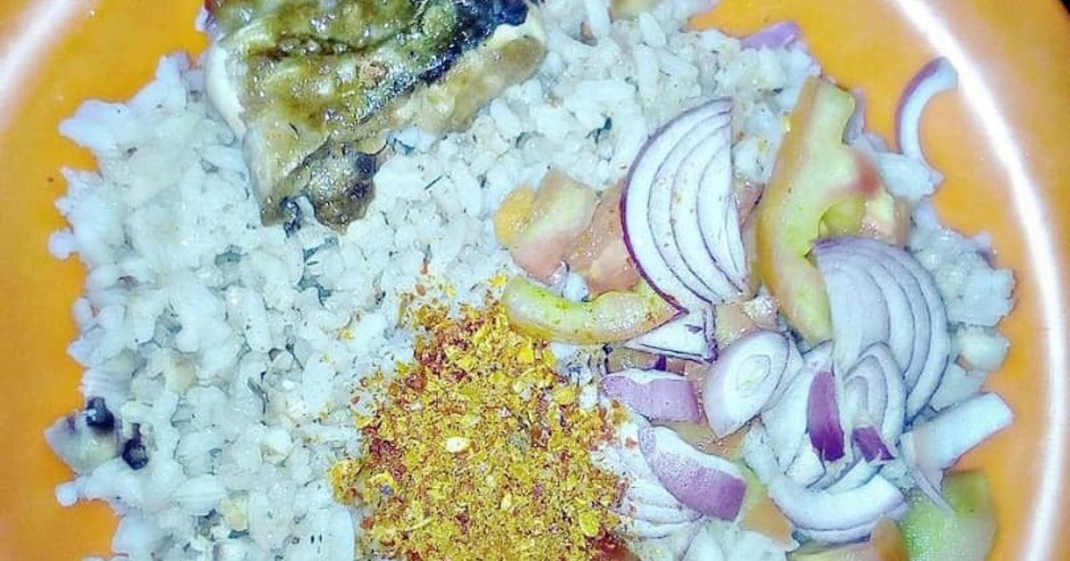 Rice And Beans With Fish Recipe by Hauwa Abdu Sule - Cookpad
