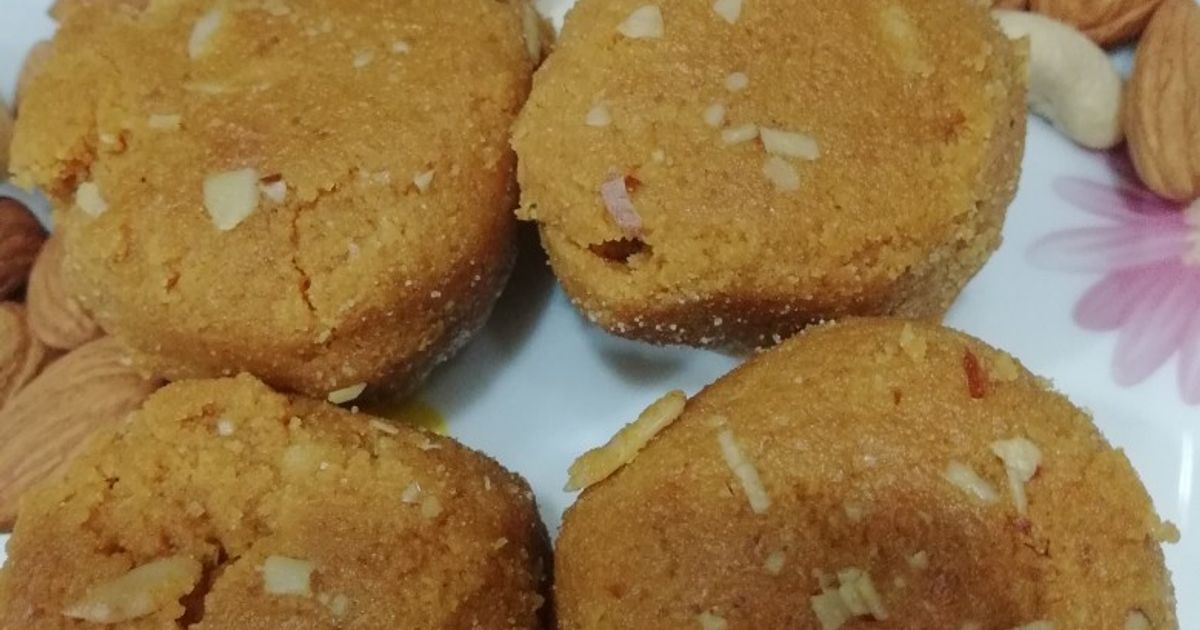 Panjiri Ladoo Recipe by Aruna Thapar - Cookpad