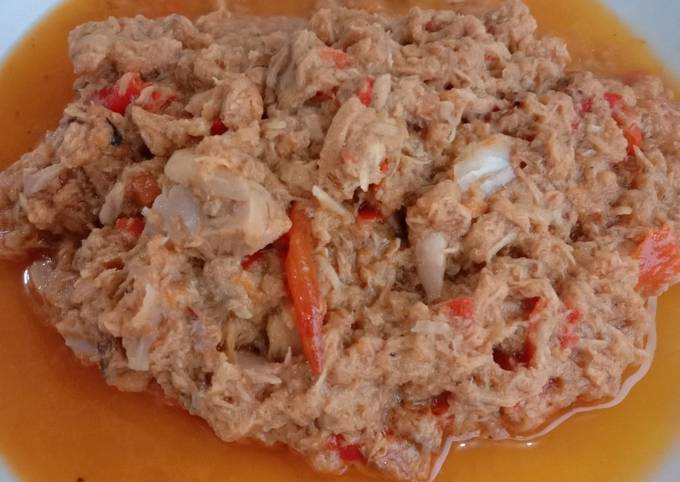 Resep Tumis Tuna Kaleng Pedas oleh tiara khairunisa - Cookpad