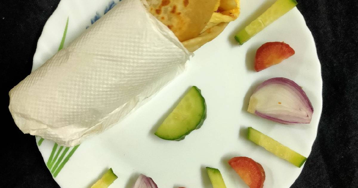 Gopi ballov Dey দ্বারা এগ্ রোল (egg roll recipe in bengali) রেসিপি- কুকপ্যাড