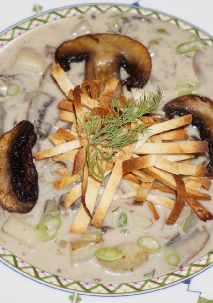 CREMA DE CHAMPIÑONES CREMINI CON PAPAS Y ENELDO. JON STYLE Receta de ...