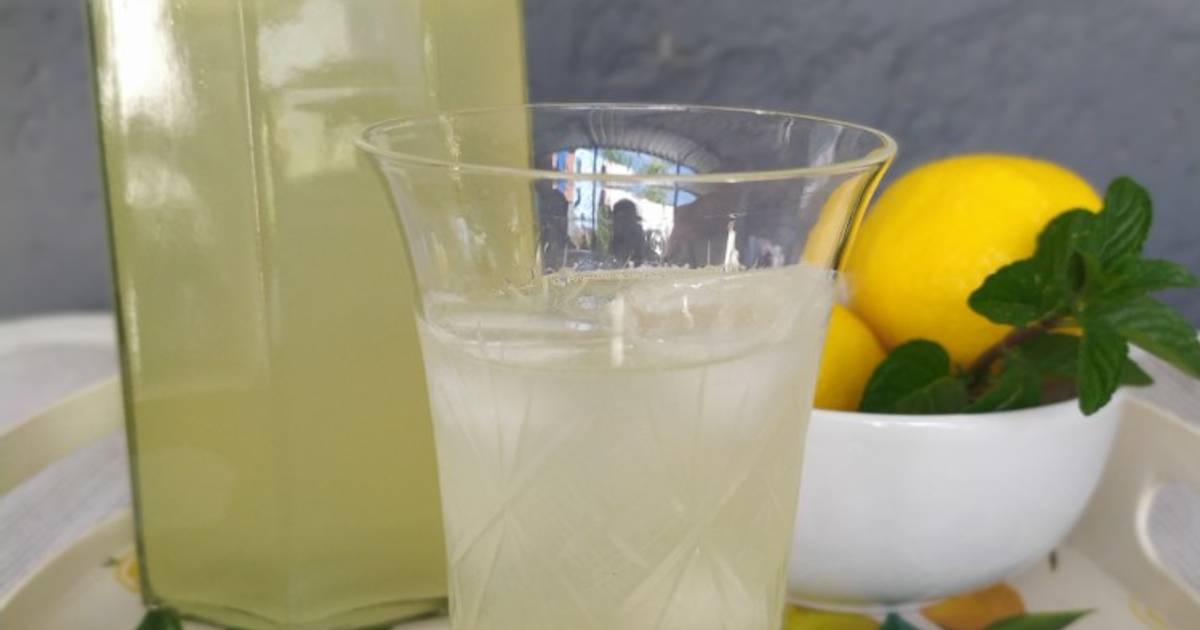 Limonada con almíbar de menta Receta de Carolina CASTRO- Cookpad Limonada con almíbar de menta Receta de Carolina CASTRO- Cookpad