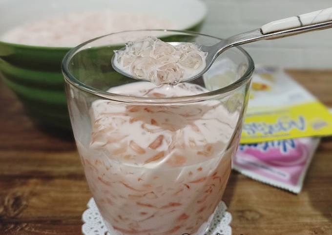Resep Es Jelly Stroberi oleh Echa - Cookpad