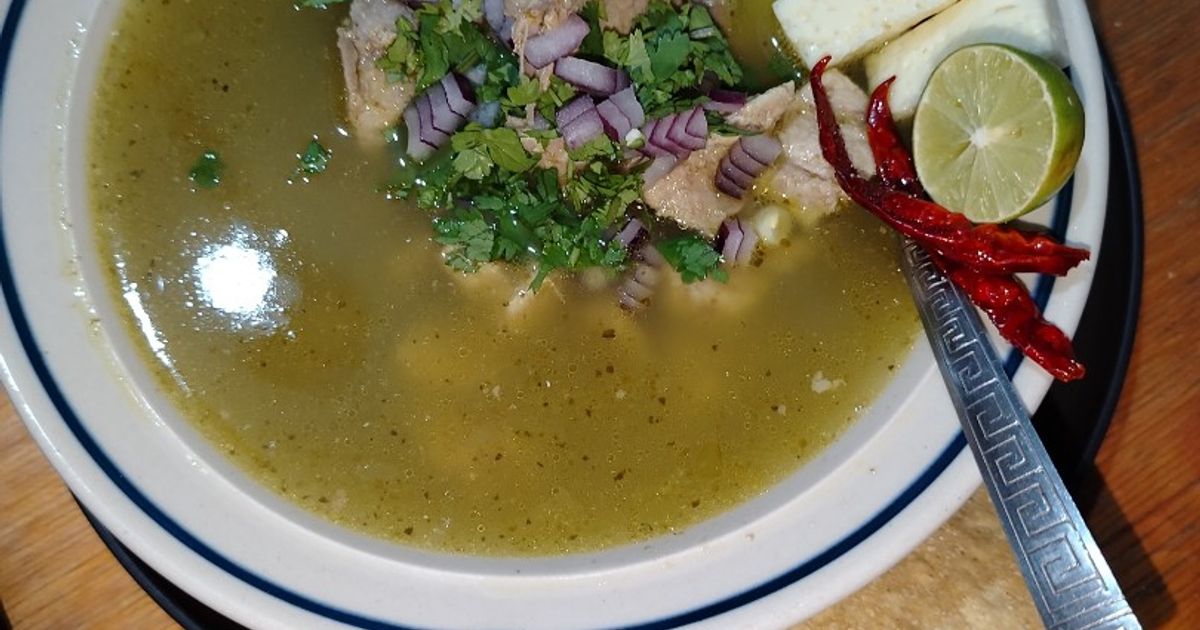 Pozolillo O Pozole De Maíz Receta de Nena Saldaña Rocha - Cookpad
