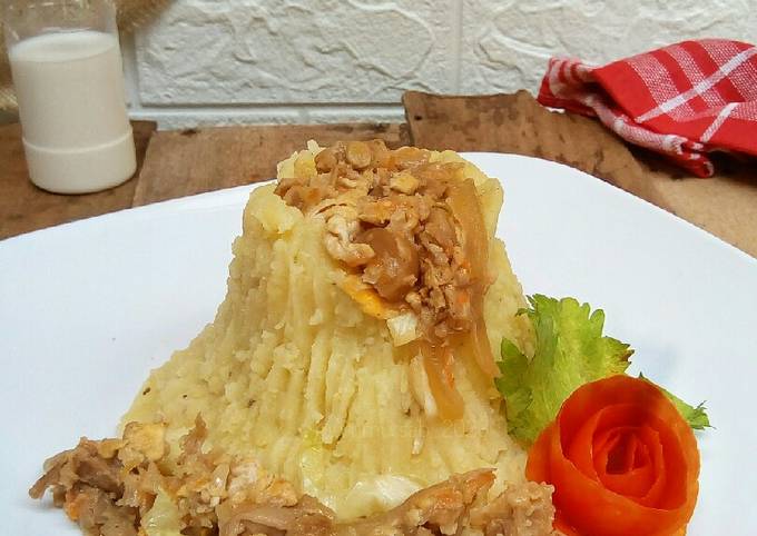 Resep 🌸Volcano Mashed Potato oleh Tati SoLina - Cookpad