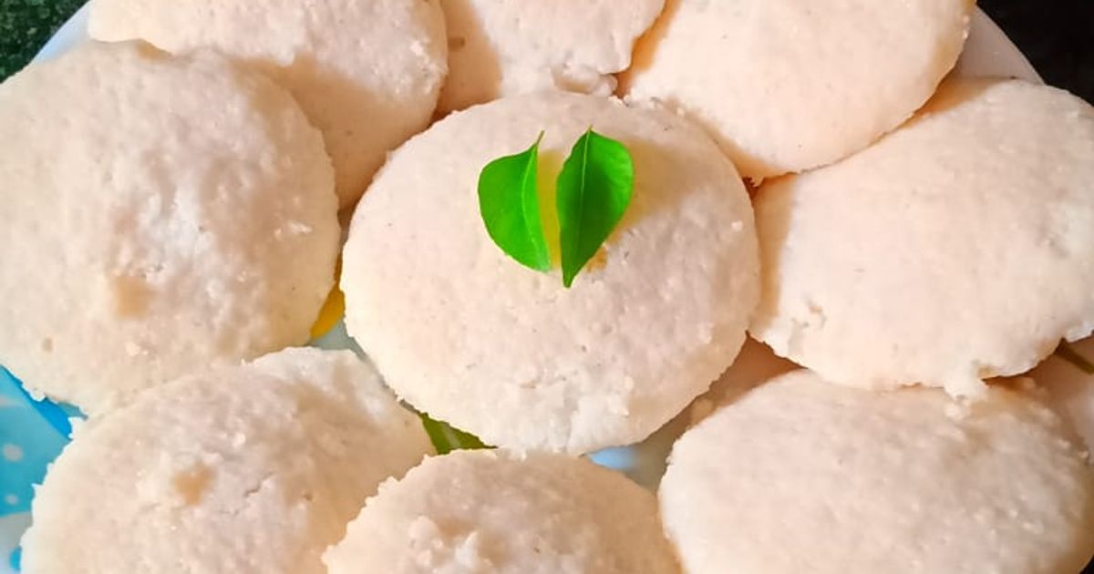 Idli Recipe by meenu arora