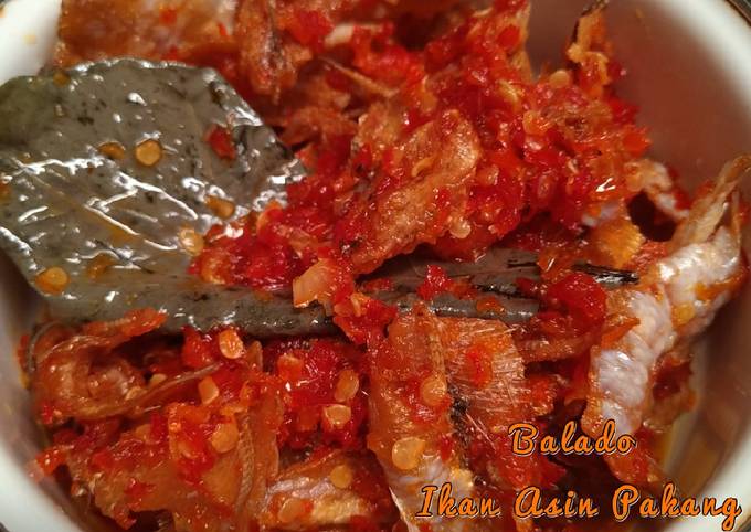 Resep Balado Ikan Asin Pakang oleh Intan Mohmoy - Cookpad