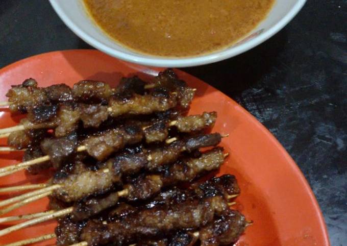 Resep Sate sapi bumbu kacang oleh Mia Nizkey - Cookpad