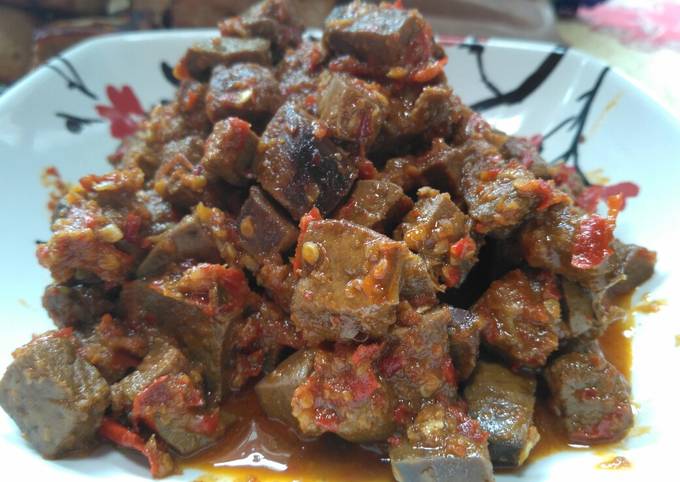 Resep Sambal Goreng Ati Sapi oleh Yuvensia Anggita - Cookpad