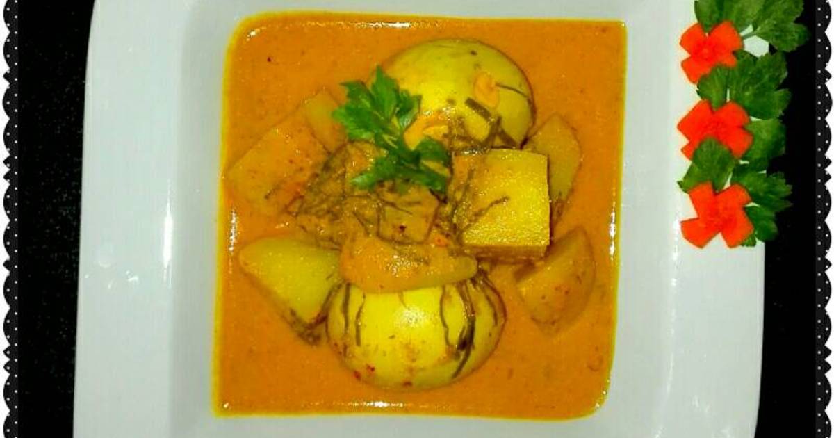 Resep 03. Gule Telor Bebek Kentang oleh Dapur Bu Anie - Cookpad