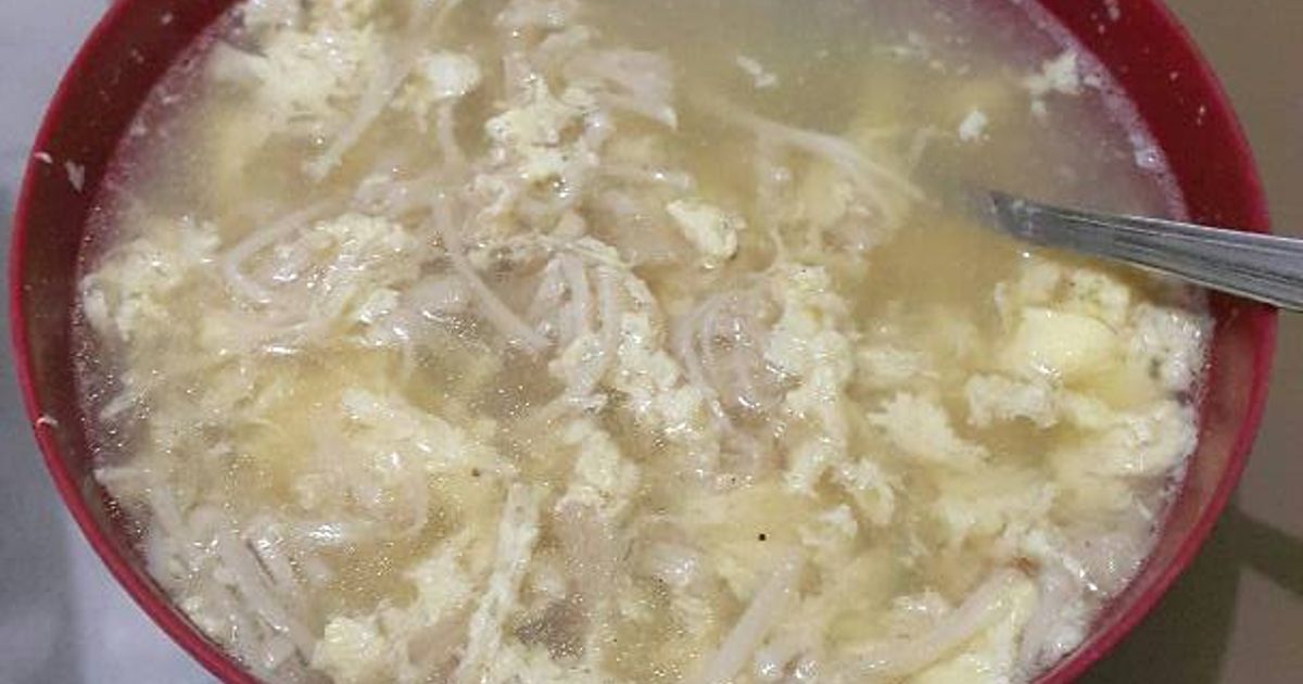 Resep Sup Telur Jamur Enoki (Egg Drop Soup With Enoki Mushroom) oleh ...
