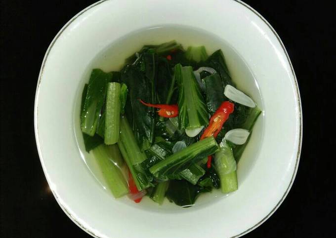 Resep Sawi rebus sehat n simple oleh Ummi Rahmi - Cookpad