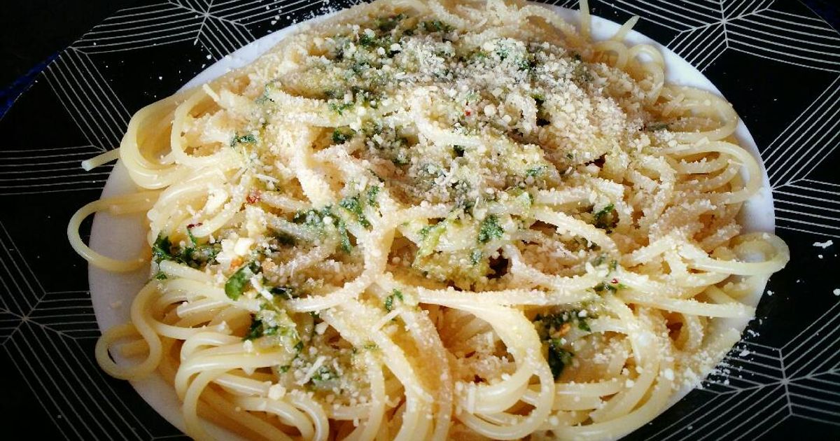 Spaghetti Ao Pesto Corleone Receita por Andres H. Guzman - Cookpad