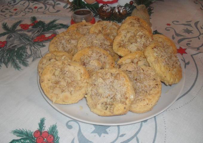 Preckedli (diós linzer) | vanko.ili receptje - Cookpad receptek