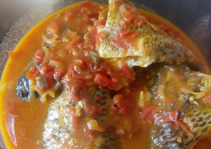Fresh stewed fish Recipe by ayuoyi eunice - Cookpad
