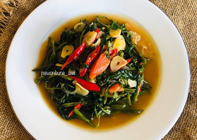 Resep Tumis Kangkung Saus Tiram Oleh Pawonbune Aas Cookpad