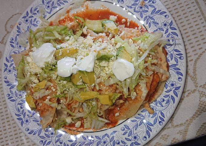 Enjitomatadas con pollo 🤪 Receta de Ana Angel- Cookpad