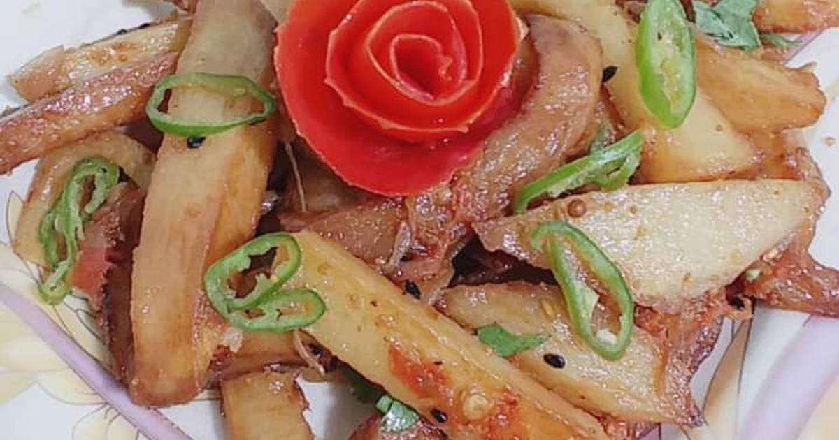 Fried Allu sabzi Recipe by Areeba Masroor - Cookpad