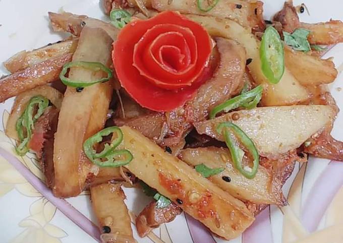 Fried Allu sabzi Recipe by Areeba Masroor - Cookpad