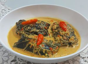 Resep buntil rumahan enak dan mudah - Cookpad