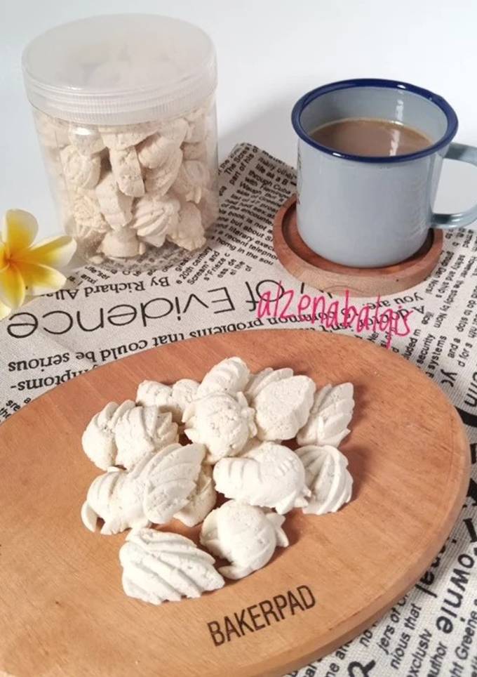 Resep 236.Kue Sagu Bangkit Susu Gluten Free oleh Selvia oktaviani - Cookpad