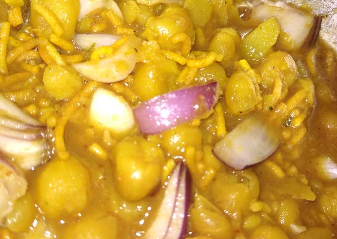 Matar chat Recipe by Rekha Shrivastava - Cookpad