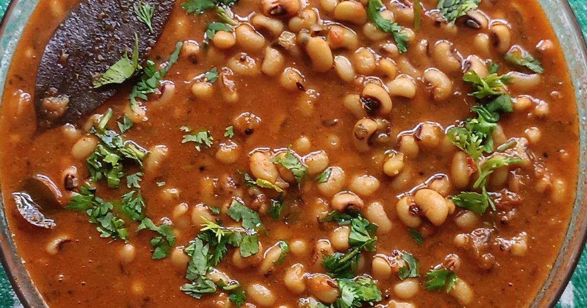 White Cowpeas Masala Curry Recipe by Sangita Vyas - Cookpad
