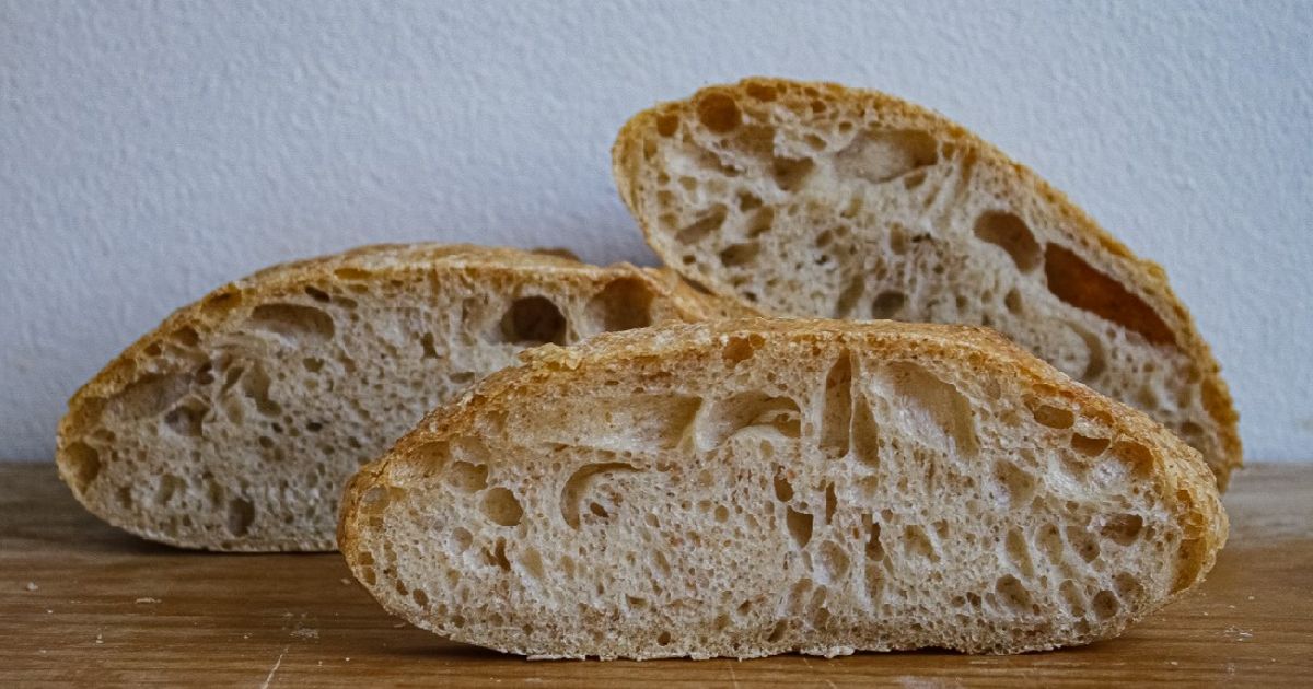 Ricetta Pane Semintegrale Con Biga E Autolisi (80% Idro) di Beatrice ...