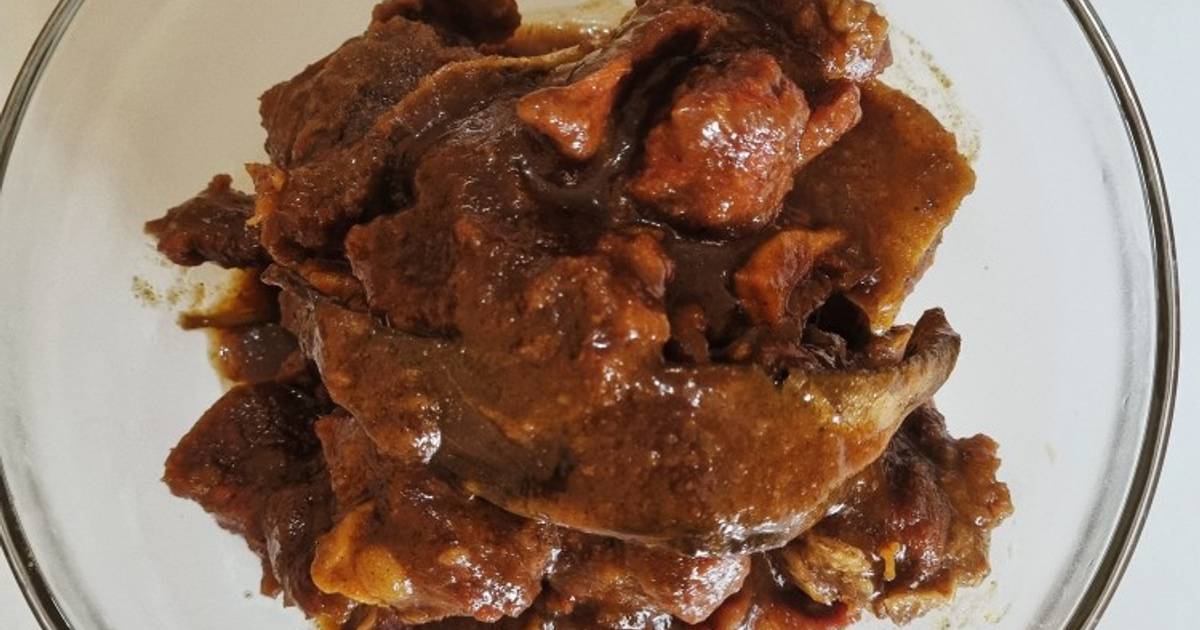 Resep Semur Daging sapi spesial oleh Kartika Merliana - Cookpad