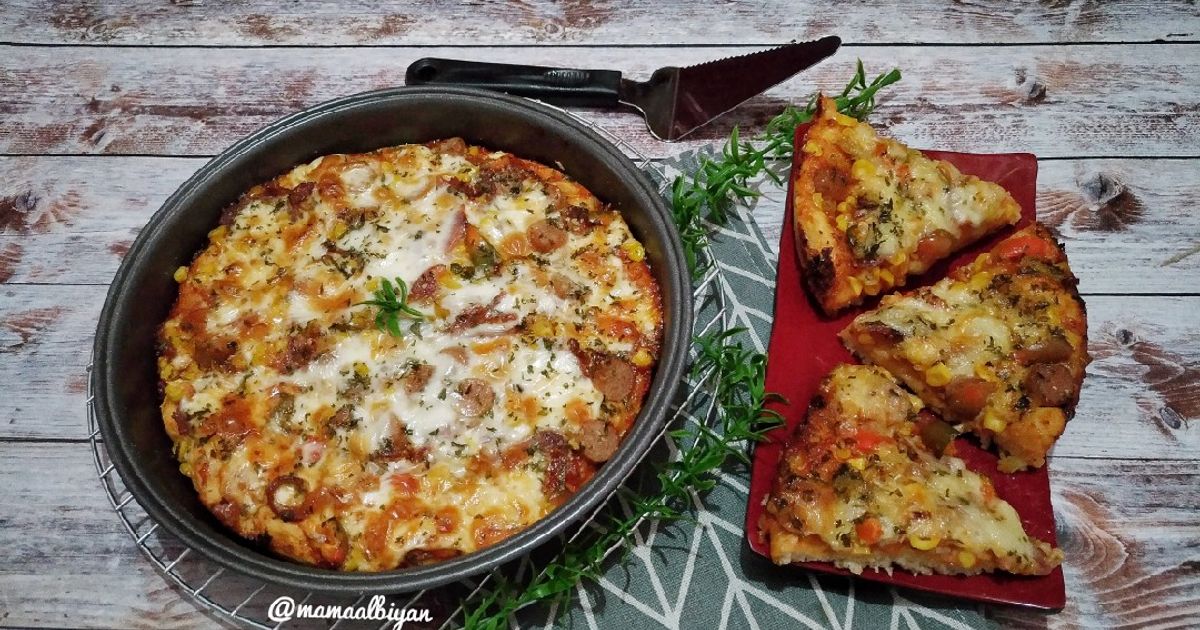 Resep 140. Pizza Simple Tanpa Ulen, Empuk 👍 oleh Humaziva - Cookpad
