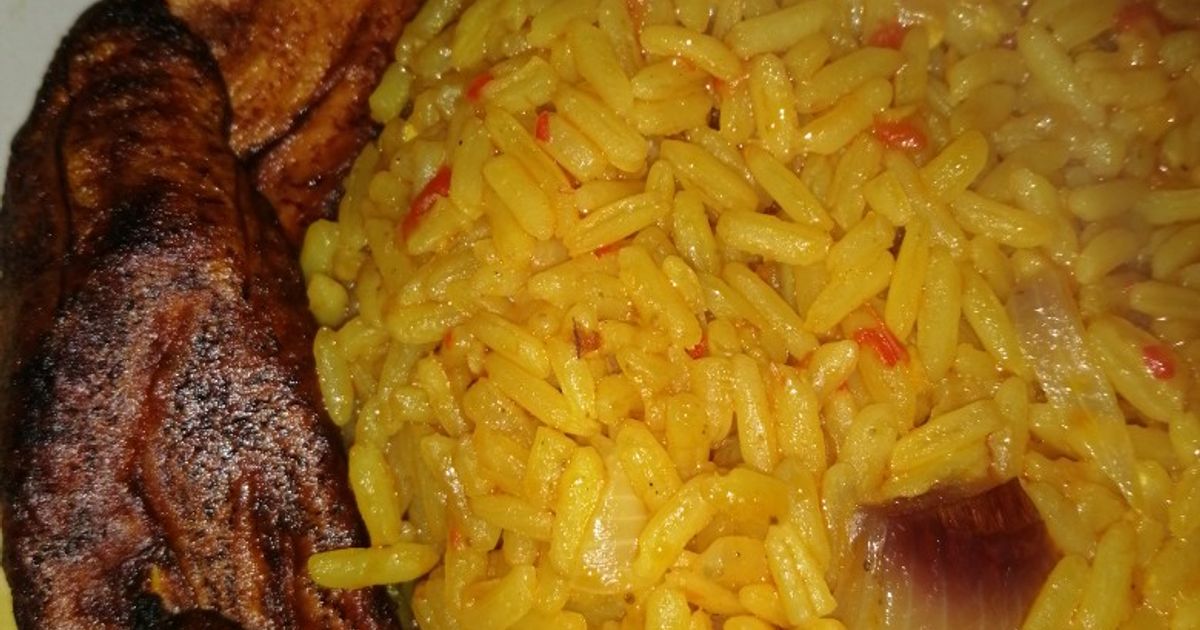 Red Party Jollof Wit Plantain(signature Maggi Seasoning) Recipe by ...