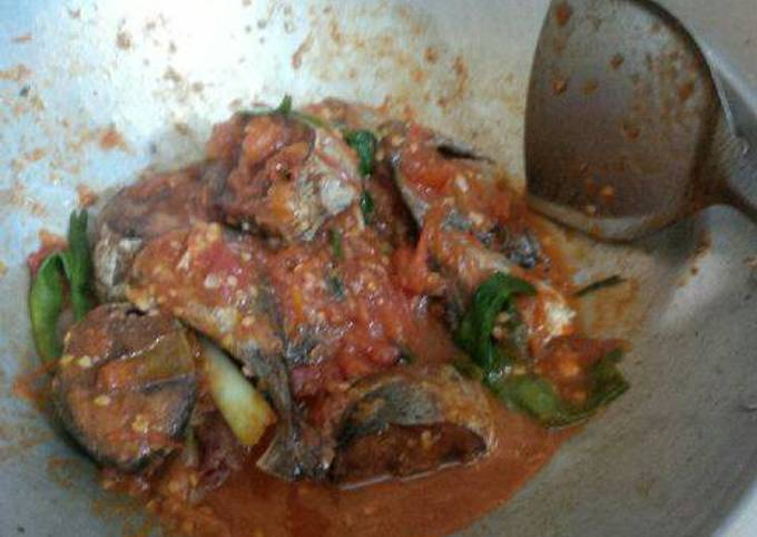 Resep Ikan saos mom sheina oleh dapur momie sheina - Cookpad