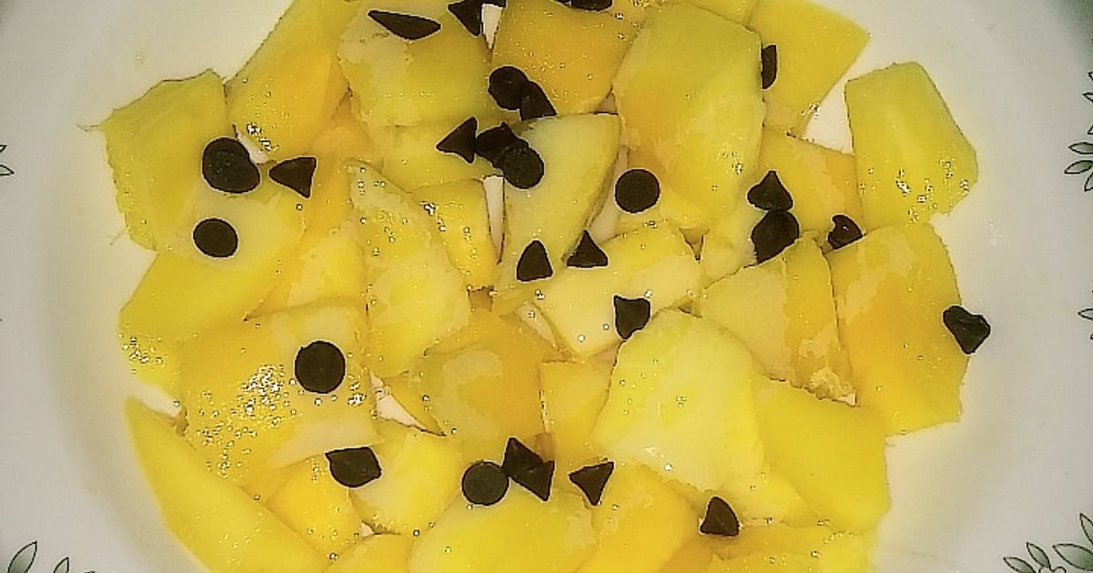 Sweet Mango Chat Recipe by Amna Fazal - Cookpad