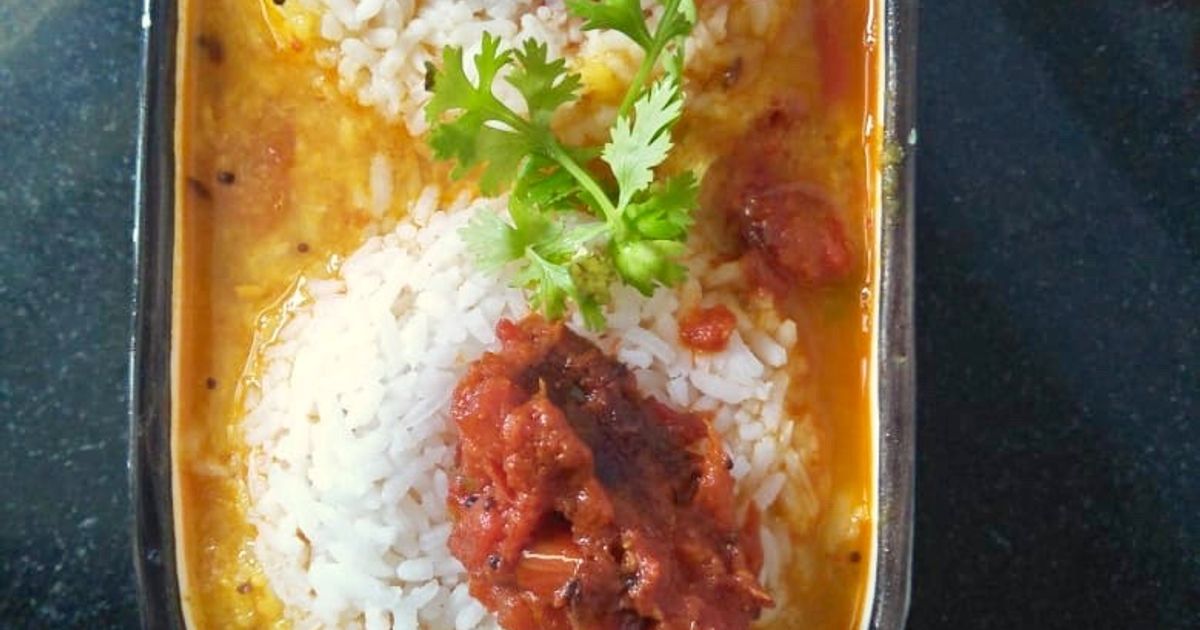 Daal Rice With Tomato Chutney Recipe by Foodiequeenbhumi - Cookpad