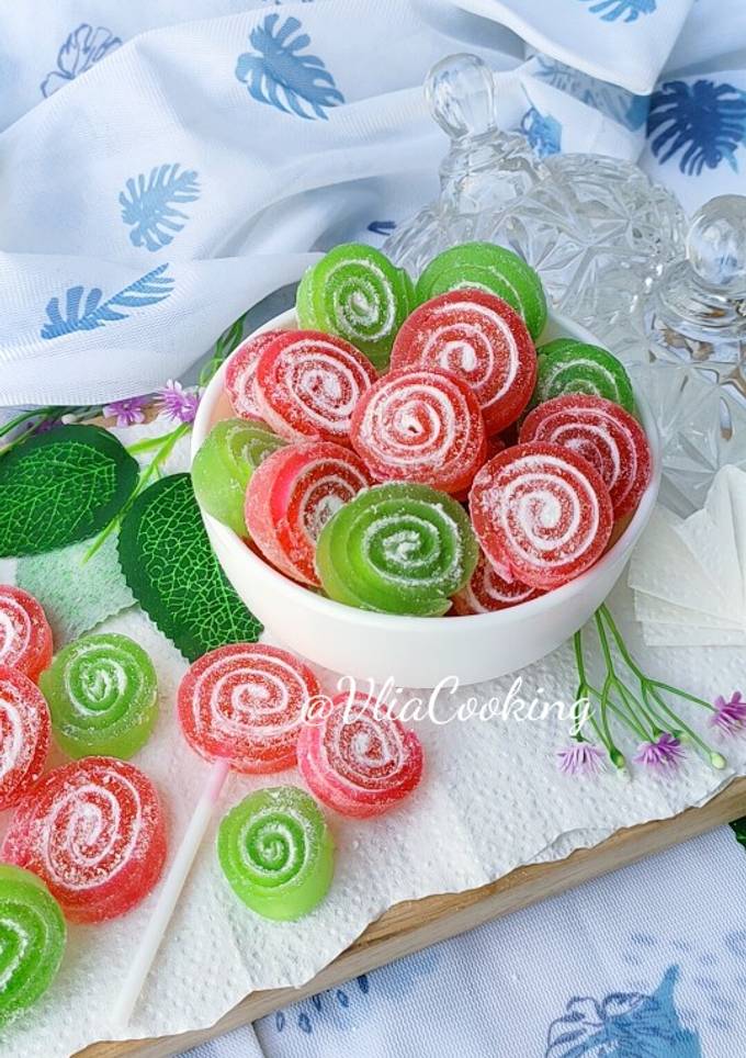 Resep PERMEN JELLY GULUNG | AGAR" GULUNG/CANDY ROLL oleh Vlia Cooking ...