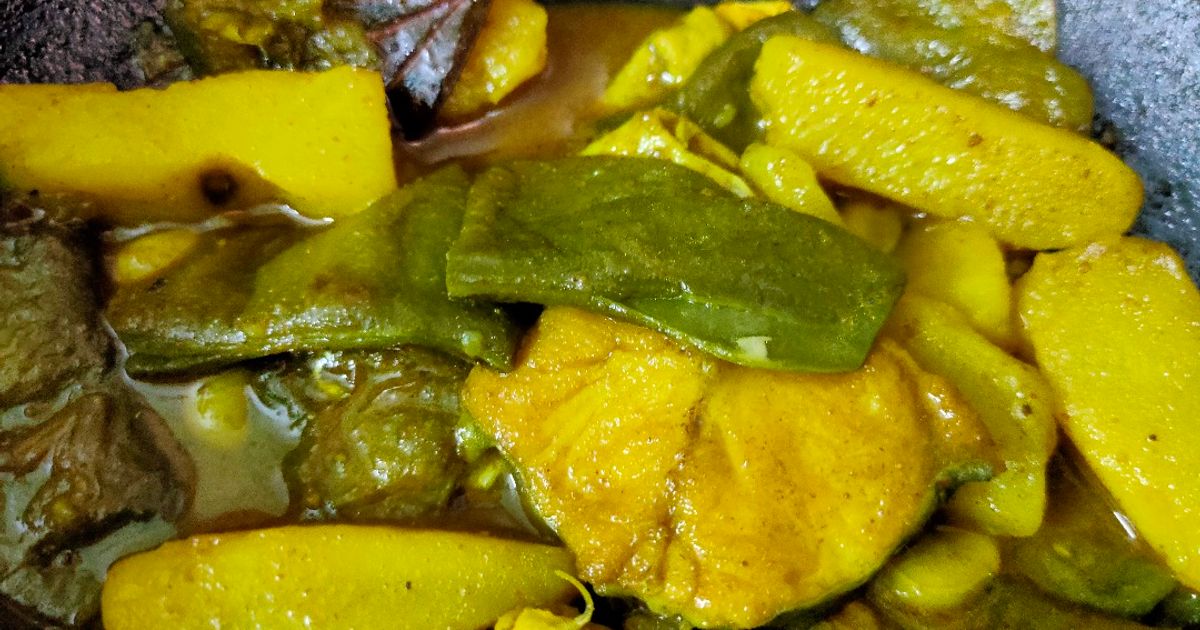 Fish Curry Recipe by Debojit Paul - Cookpad
