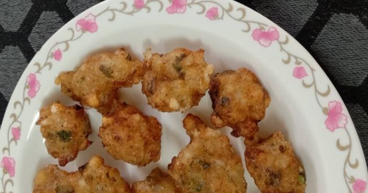 Shingada flour fritters Recipe by Hetal Poonjani - Cookpad
