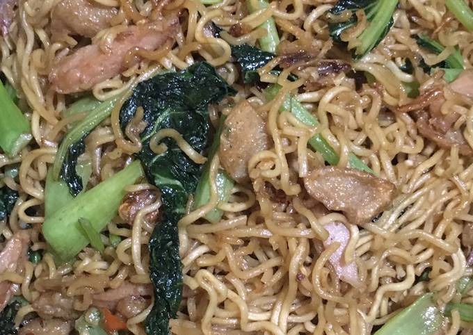 Resep Mi goreng simpel oleh Woaini Aishiteru - Cookpad