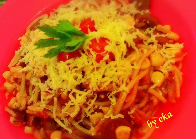 Resep Spaghetti sosis jagung oleh Eka Kusuma - Cookpad