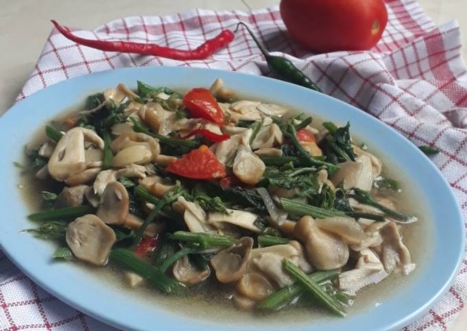 Resep Tumis Jamur dan Pucuk Labu Siam oleh Sri Raihani - Cookpad