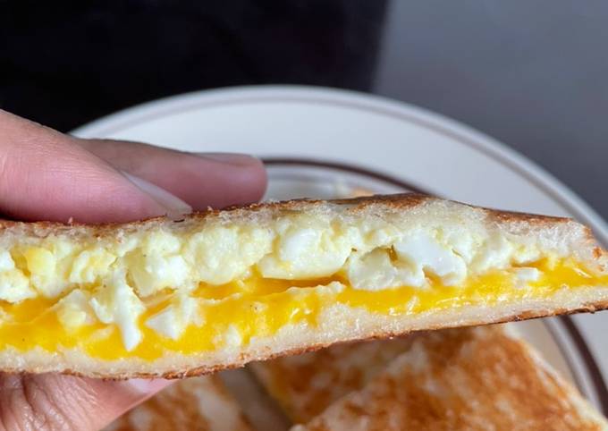 Resipi Roti telur cheese oleh Ariey Rieyna - Cookpad
