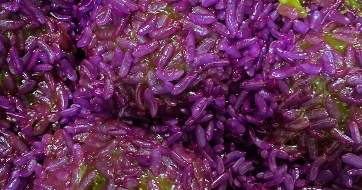 Cách Làm Món Bánh khúc (từ cải bó xôi) cơm xôi tím của Ốc Trang - Cookpad