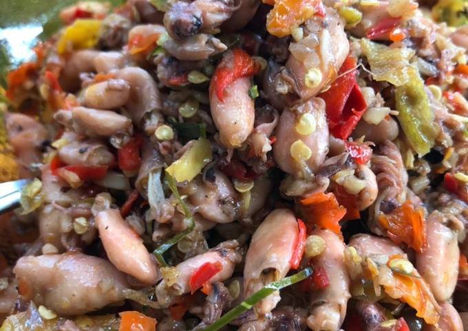 Resep Baby Cumi sambal daun jeruk oleh Tasty by Deo - Cookpad