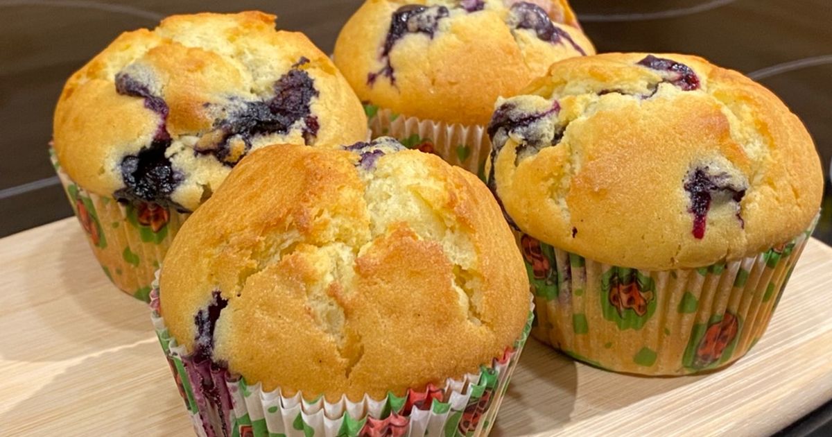 Blueberry Muffins Recipe By Sirinun Khanthawichai