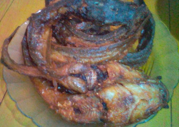 Resep Ikan lele penyet simple oleh Ietha Junita Lovisa - Cookpad