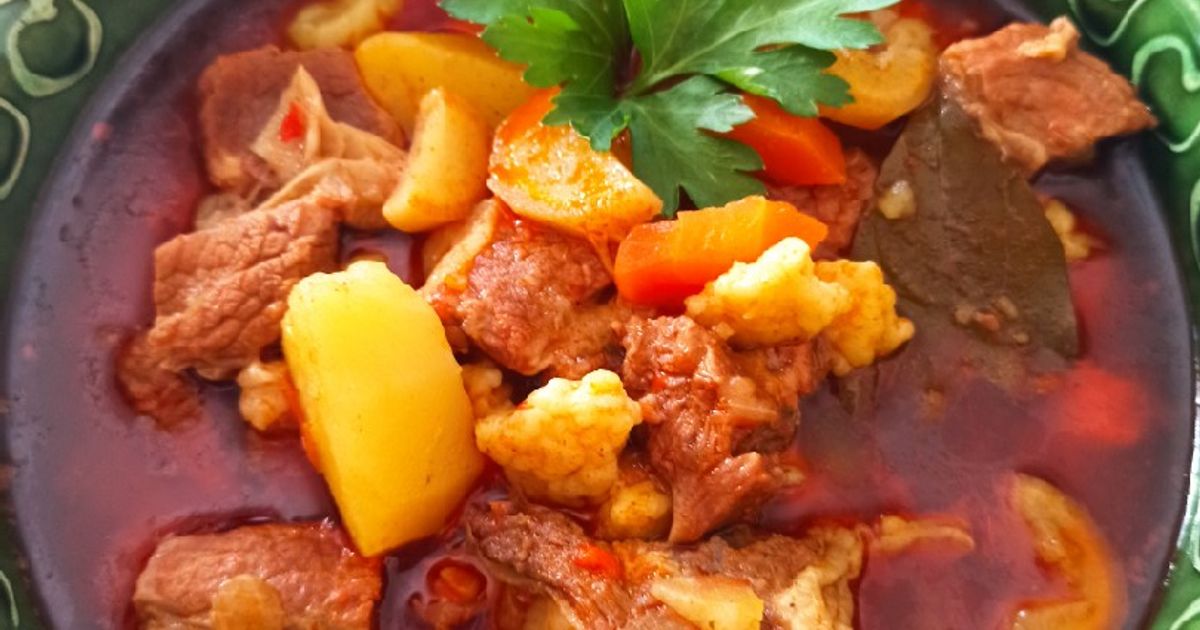 112 egyszerű és finom borjú gulyas recept - Cookpad receptek