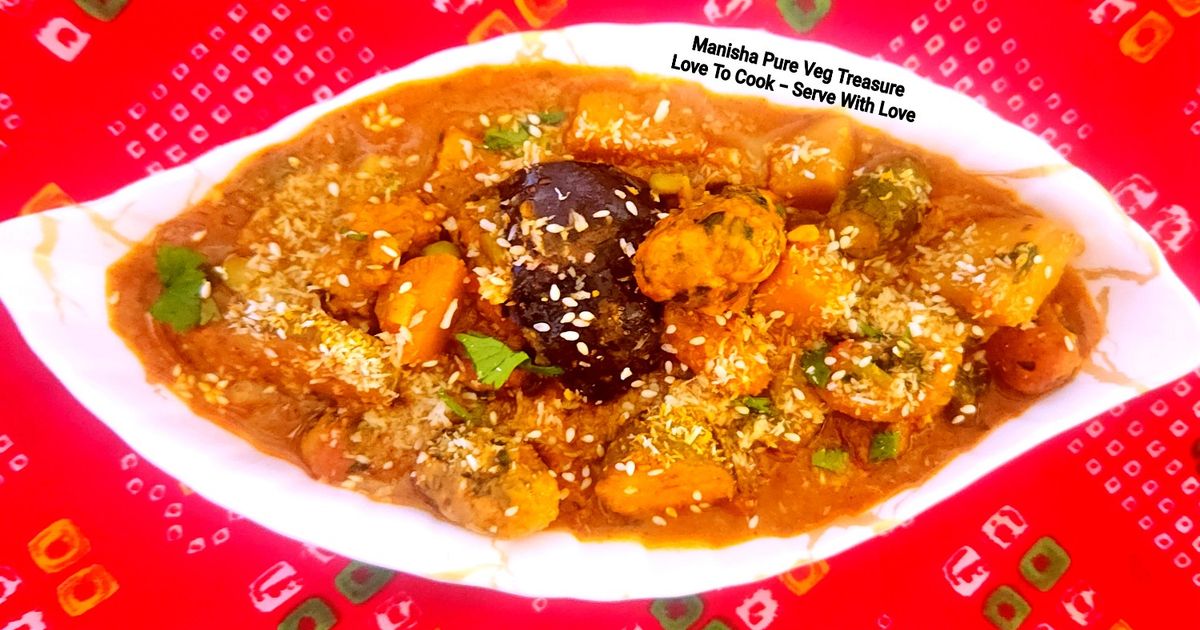 Katiyawadi Undhiyu Red Gravy Undhiyu Gujarati Cuisine Recipe by Manisha ...