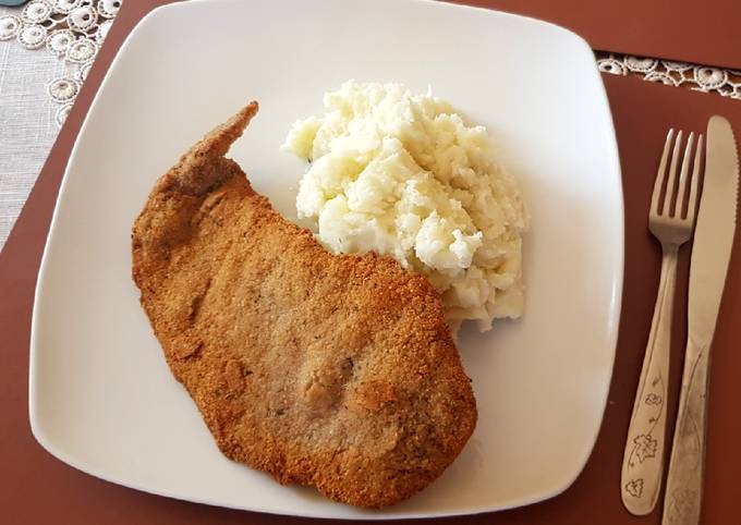 Milanesa de carne con puré. #revista Receta de Ariel Tinaglini- Cookpad
