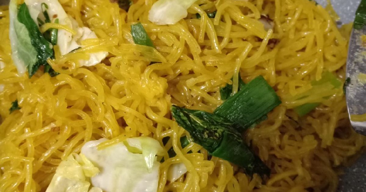 Resep Mie Leor Sambal Kacang Fav Sunda oleh Raden Milda Darozeti - Cookpad